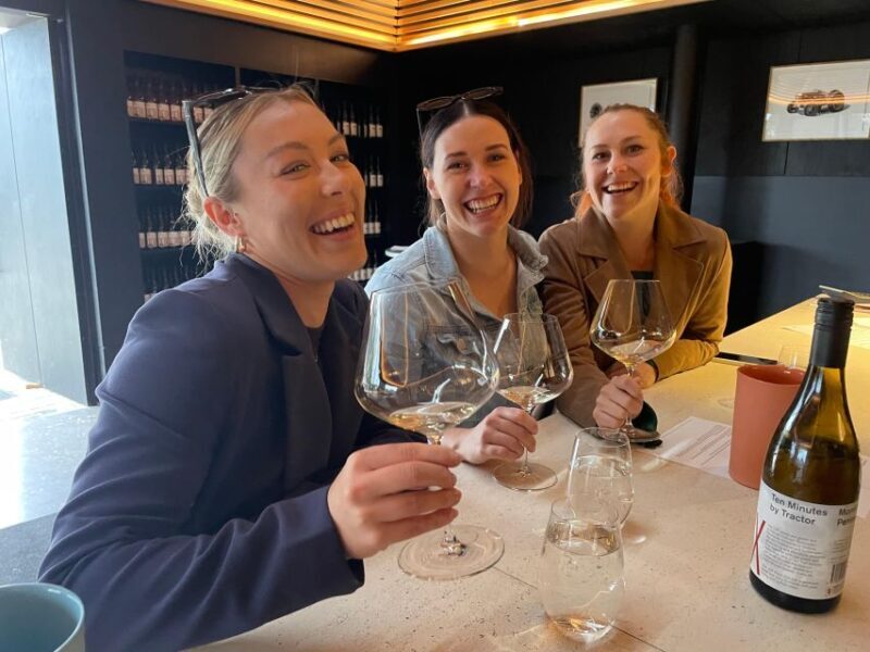 Melbourne: Yarra Valley Food & Wine Trip with 1 Wine Bottle - Key Points