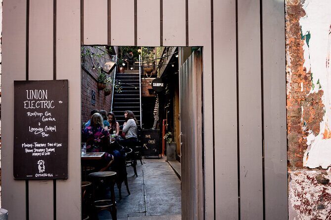 Melbournes History with a Drink Tour - Exploring the Itinerary in Detail