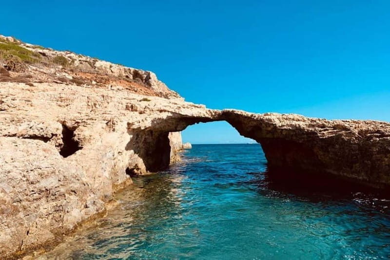 Mellieha: 1:00pm Speedboat round Comino Caves 2h Blue Lagoon - The Breakdown of the Itinerary