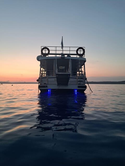Mellieha: 2 Bay Evening Sunset Cruise Crystal & Blue Lagoon - Why Choose This Tour?