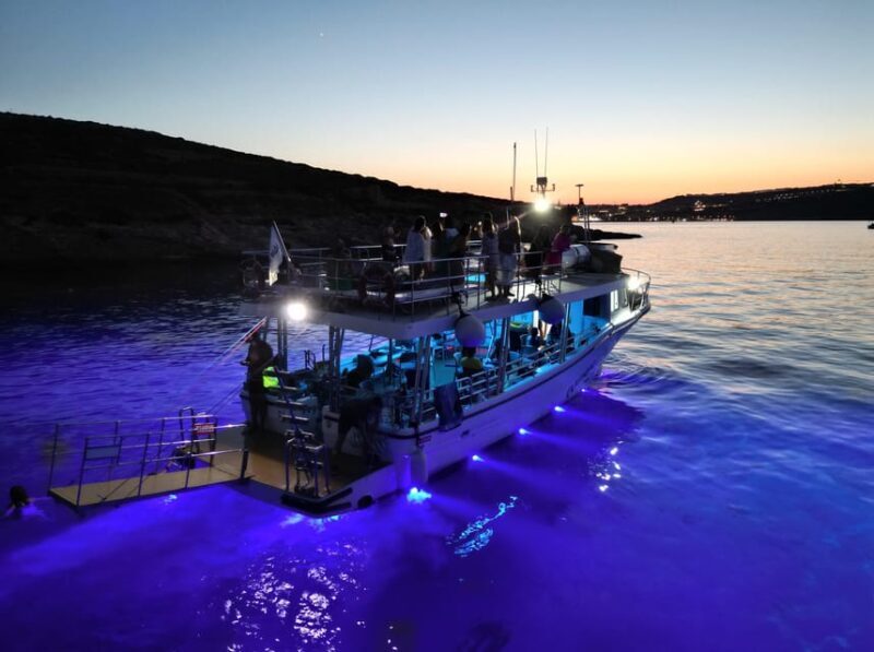 Mellieha: Two Bay Evening Cruise Including The Blue Lagoon - Introduction to the Experience