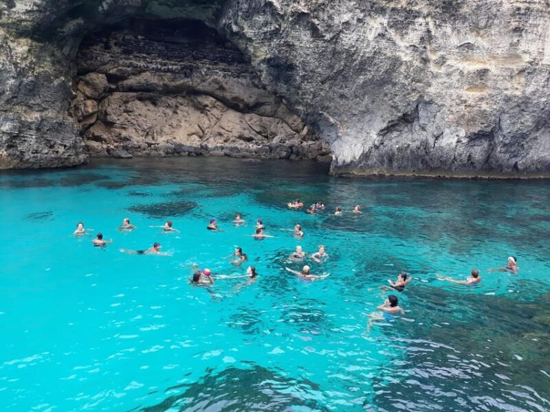 Mellieha: Two Bay Evening Cruise Including The Blue Lagoon - How the Tour Feels in Practice