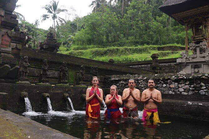 Melukat Purification Ceremony at Suradayu Temple - A Close Look at the Experience
