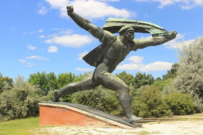 Memento Park Entrance Ticket - What to Expect at Memento Park