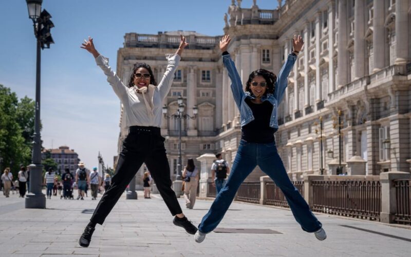 Memorable Photographic Tour of Madrid - Key Points