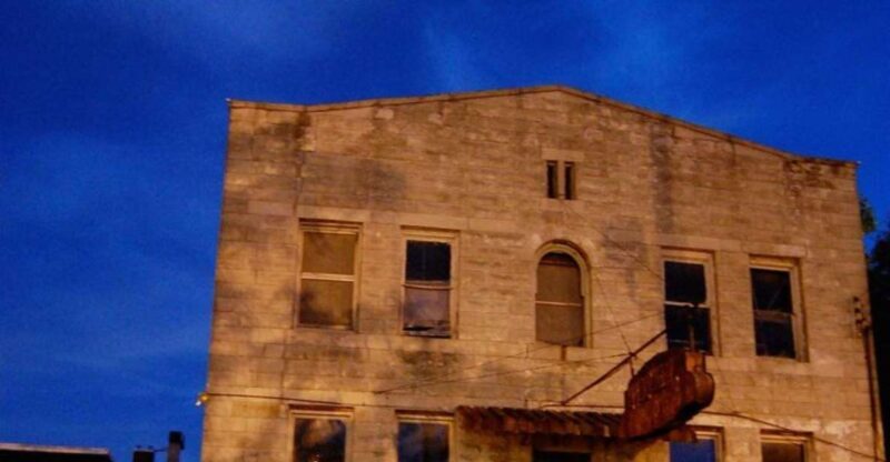 Memphis: 90-minute Haunted Walking Tour - Key Points