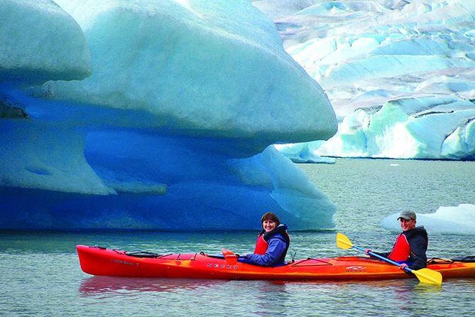 Mendenhall Lake Kayak Tour - An Introduction to the Mendenhall Lake Kayak Tour