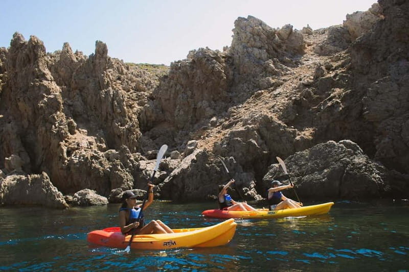 Menorca: Kayak rentals in Fornells - Key Points