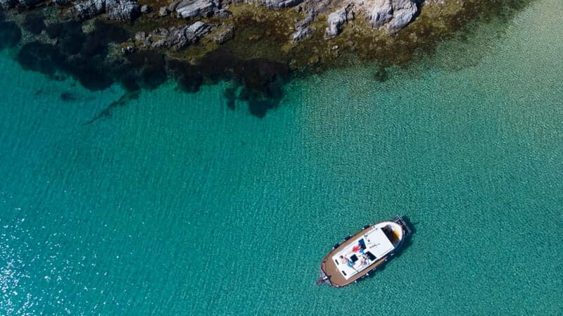 Menorca: Llaut Boat Cruise with Local Appetizers - Exploring Menorca’s Coast on a Traditional Llaut