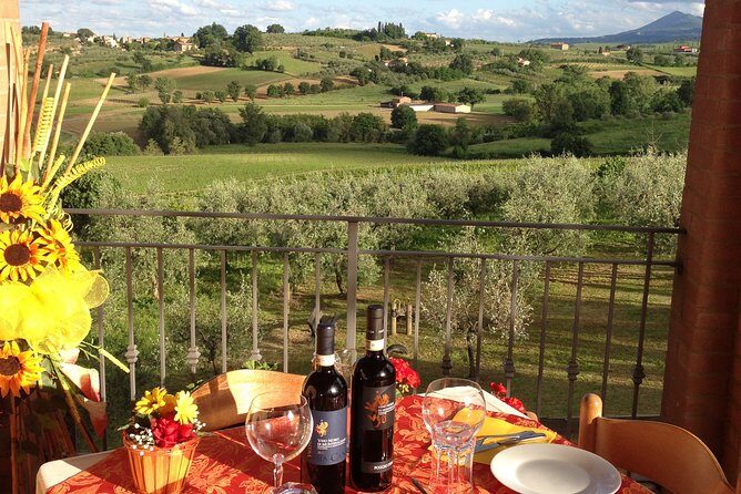 Menu with a View in the enchantment of the Tuscan hills - Who Should Book This?