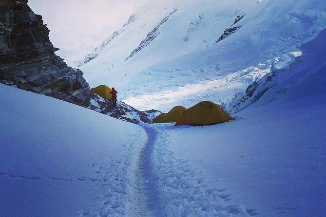 Mera Peak Expedition - 20 Days - The True Value