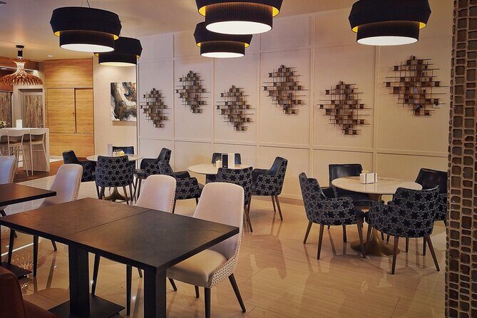 Mera VIP Lounge at Cancun International Airport - The Real Guest Experience: Sweet and Sour