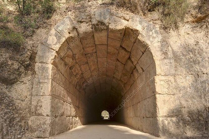 Mercedes Private Half Day Tour to Ancient Corinth & Corinth Canal - The Sum Up
