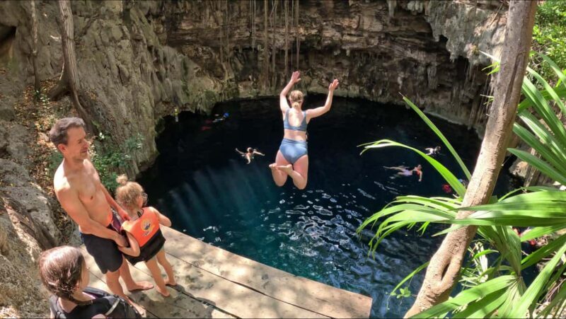 Mérida: 4 Majestic Cenotes Tour with Typical Lunch - Maintaining Sustainability and Respect