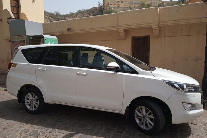 Merida: One-way Airport Transfers to Merida Hotels - Who Should Consider This Transfer?