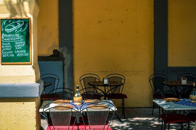 Méridas Cantina Quest: Uncover the Citys Social Spirit - Practical Details