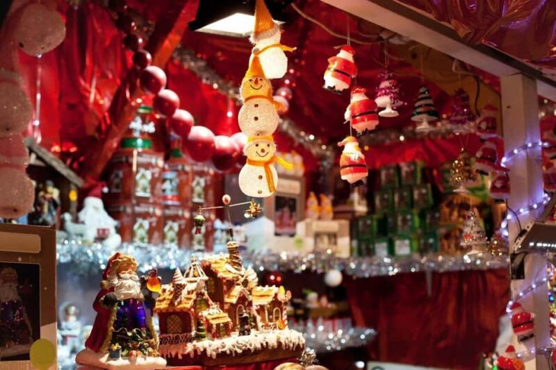 Merry Private Walking Tour Christmas Stories of Calgary - A Deeper Look at Calgary’s Christmas Private Walking Tour