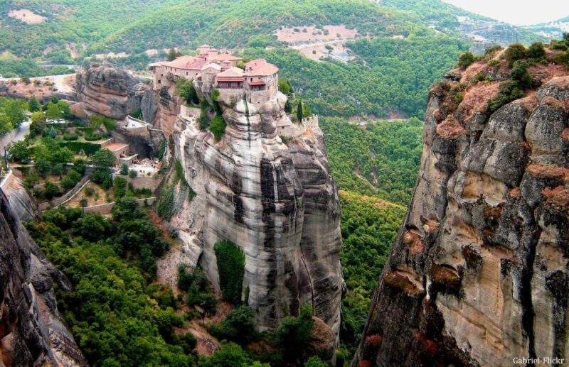 Meteora 2-Day Tour by Train from Thessaloniki - FAQ
