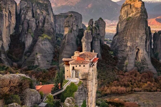 METEORA - 2 Days by Train from Thessaloniki - including 2 Guided Meteora tours - Daily - Who This Tour Is Best For