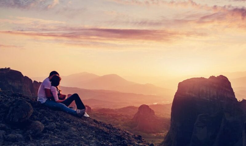 Meteora: Guided Sunset Tour with Monasteries and Caves Visit - The Itinerary in Detail: What You’ll See and Do