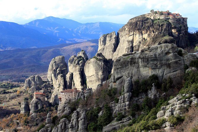 Meteora Monasteries Fully Private Day Tour with Great Lunch-Drinks Included - Authenticity and Value