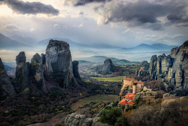 Meteora Monasteries Private Full Day Tour & Great Lunch - Key Points