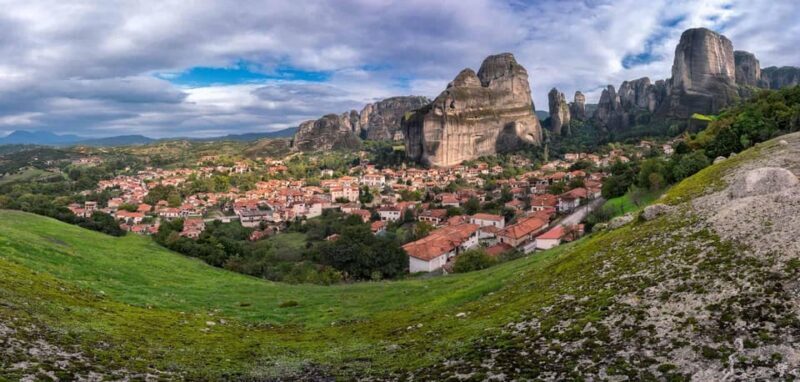 Meteora: Morning Monasteries Tour with Photo Stops - Introduction to the Meteora Morning Monasteries Tour