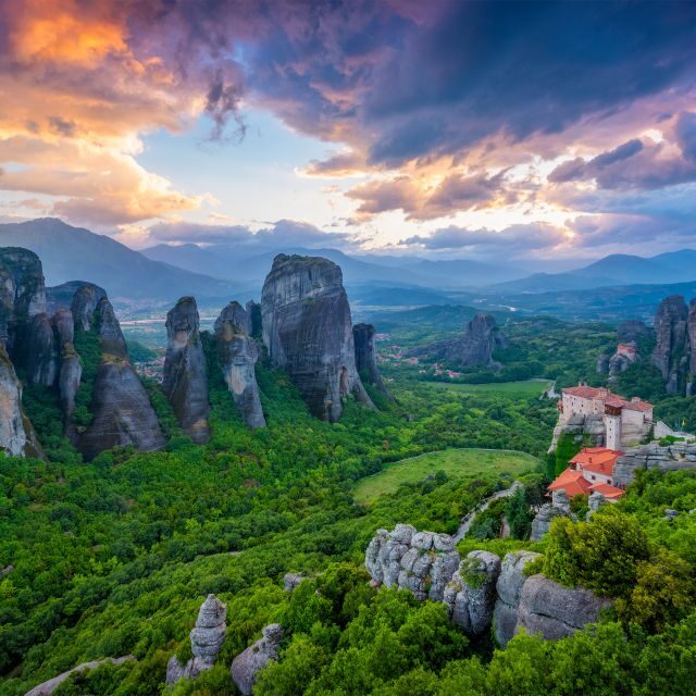 Meteora: Private Day Trip from Thessaloniki - The Lunch Break and Local Culture