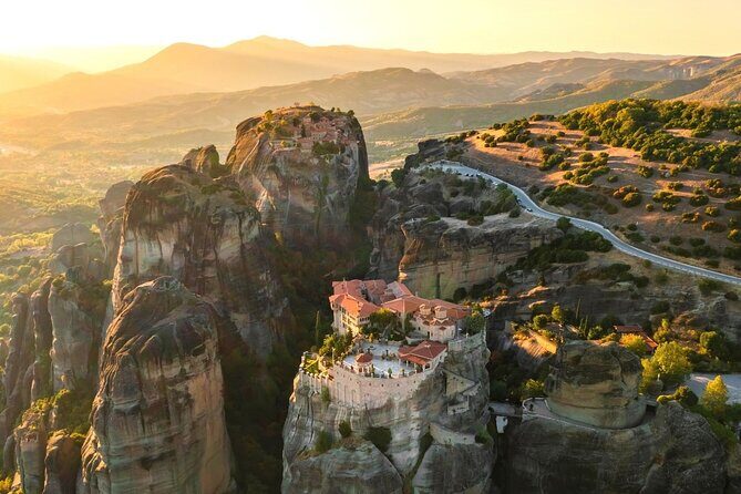 Meteora: Private Morning or Sunset Monasteries Tour - An In-Depth Look at the Tour Experience