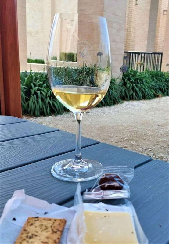 Mexican wine tour: Taste Queretaro Liquor and Visit a Town - Donato Vineyards: Winemaking in Action