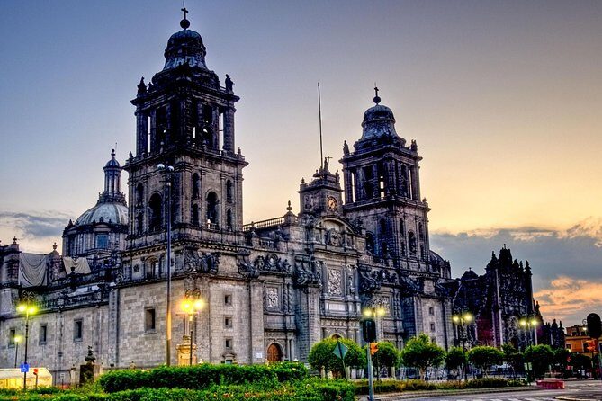 Mexico City at Night Tour with Torre Latino - Authentic Experiences Highlighted in Reviews