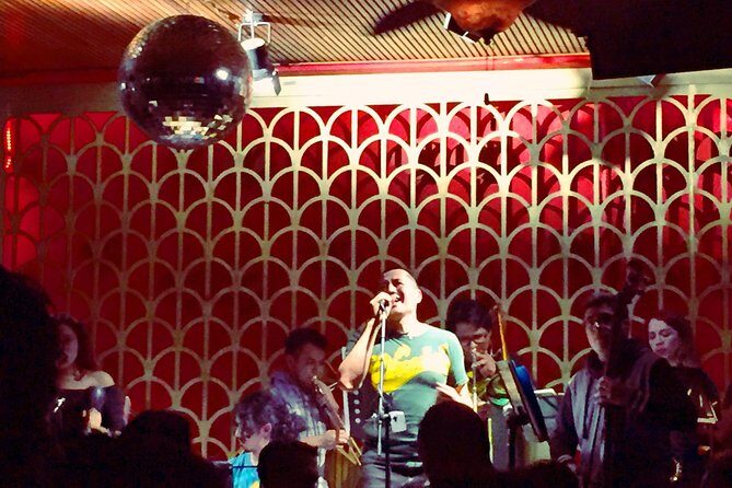 Mexico City CDMX Salsa Lovers Dance Experience - Group Dynamics and Atmosphere