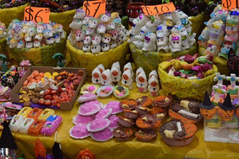 Mexico City: Day of the Dead Market & Chili Tasting(Private) - An Inside Look at the Experience