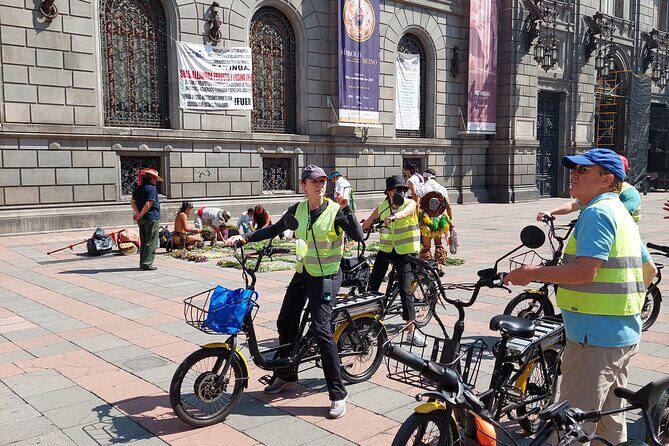 Mexico City E-Bike Tour with a taco and churros stop - Wrapping It Up