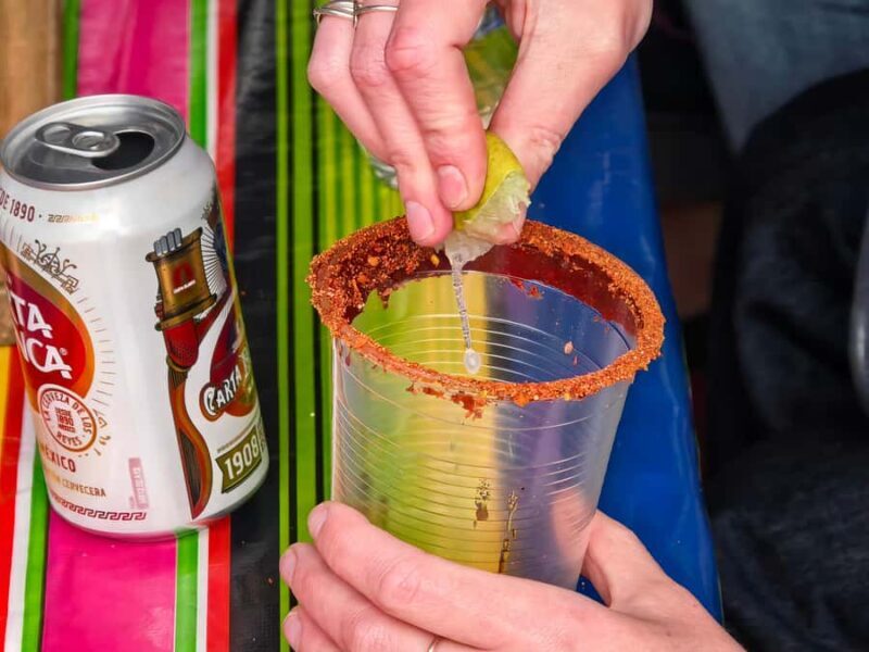 Mexico City: Expert-Guided Boat Tour with Lunch and Drinks - Key Points