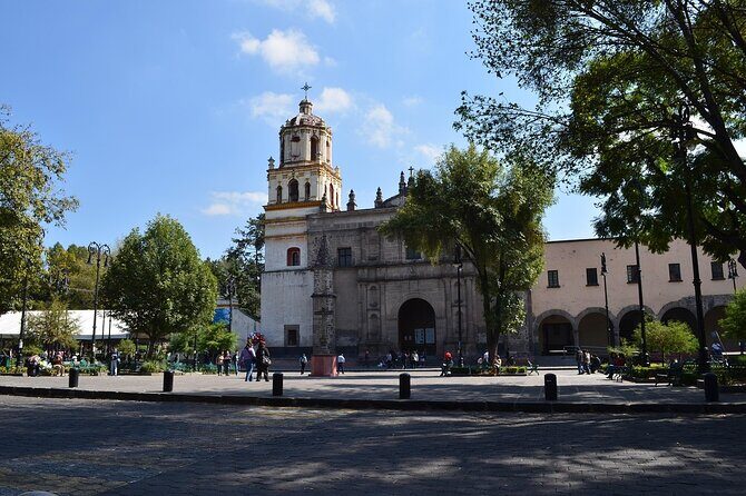 Mexico City Frida Kahlo Exploration Game and Tour in Coyoacán - Key Points