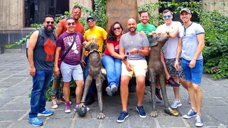 Mexico City: Gay Plazas - A Closer Look at the Tour Experience