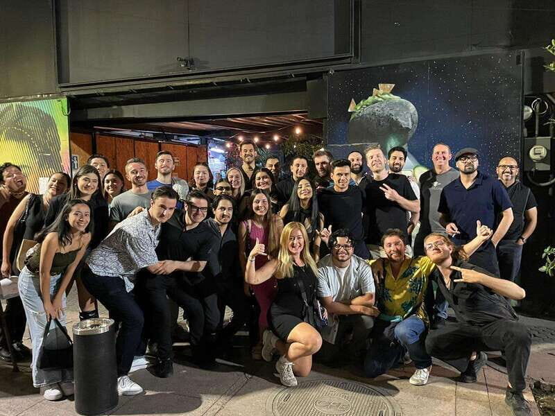 Mexico City: Guided Pub Crawl with Party Games - Authentic experiences and what travelers are saying