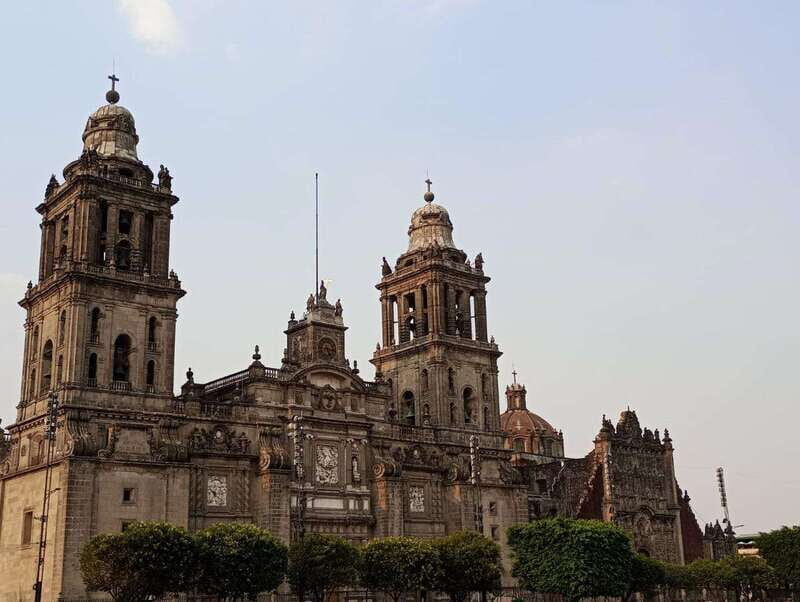 Mexico City: Historic Center Walking Tour private - Templo Mayor and Aztec Ruins