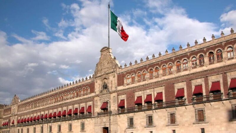 Mexico City: History & Culture Walking Tour - Key Points