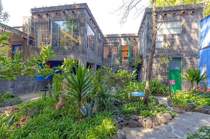 Mexico City Layover Tour Art, Culture and Color - FAQ