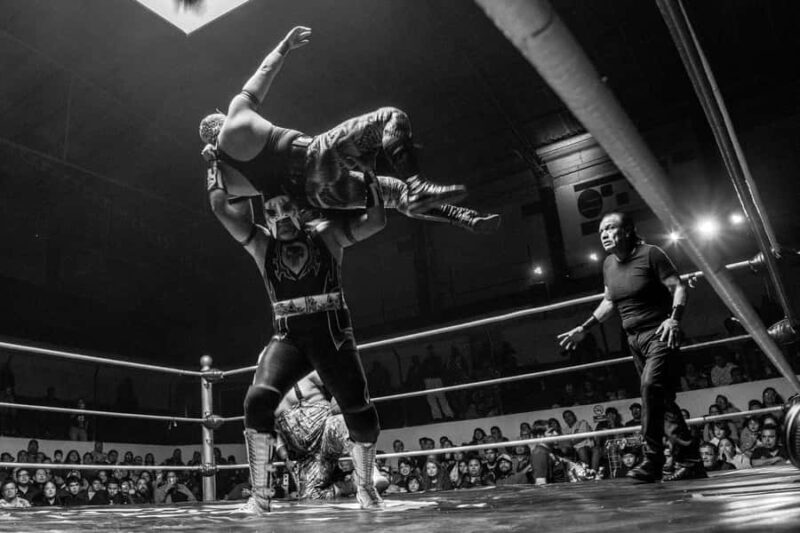 Mexico City: Mexican Evening, Lucha Libre and Tequila - Key Points