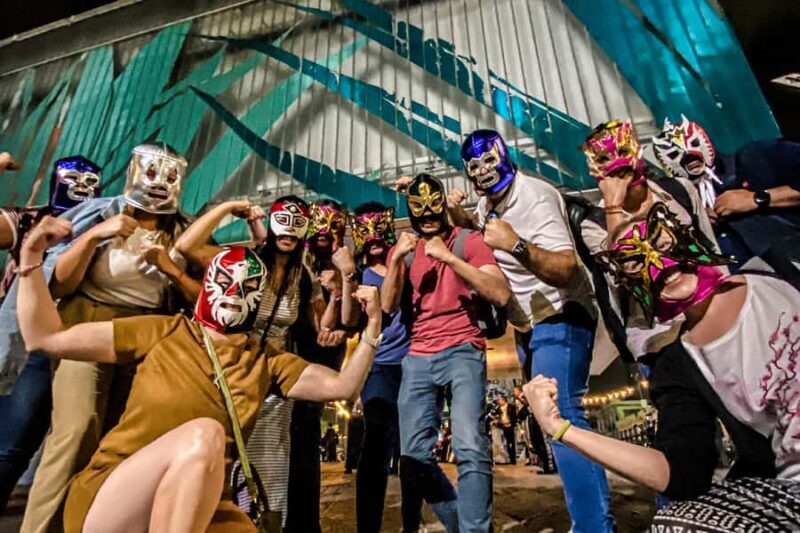 Mexico City: Mexican nightlife with shots and lucha libre - An In-Depth Look at the Experience