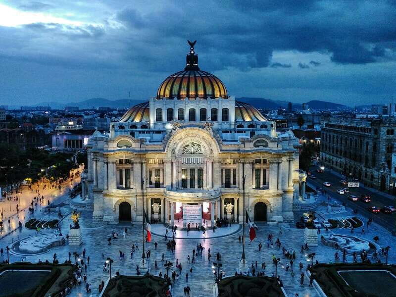 Mexico City Must-see Buildings & Palaces - FAQ