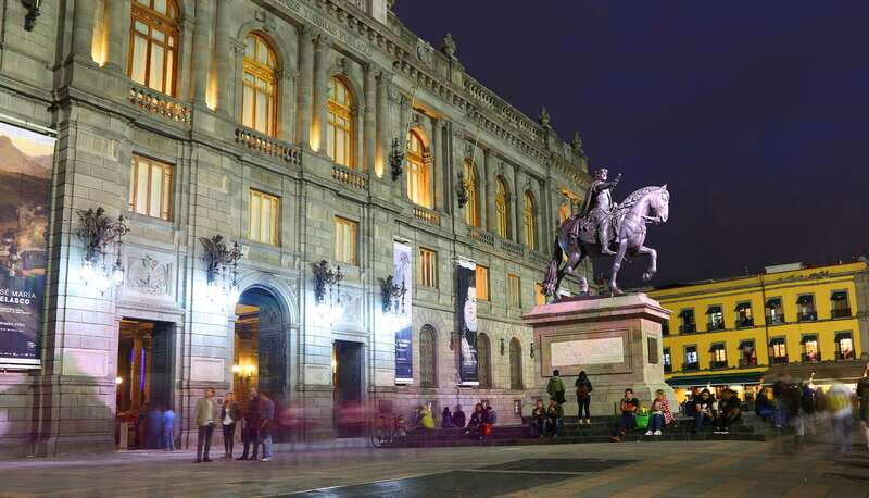 Mexico City: Night City Tour in a Double Decker Bus - Authenticity and Value