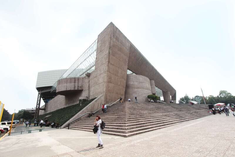 Mexico City tour & Anthropology Museum Tour - The Scenic Drive: From History to Nature