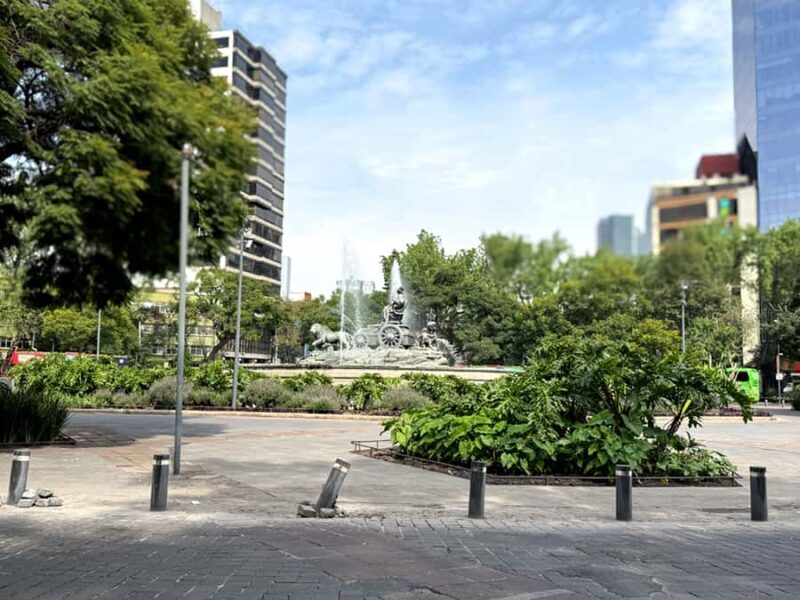 Mexico City: Tuktuk Tour  Roma Condesa - Key Points