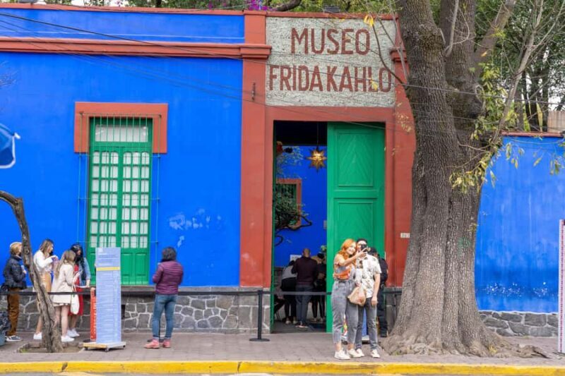 Mexico City: Xochimilco, Coyoacan & Frida Kahlo with Lunch - Who Will Love This Tour?
