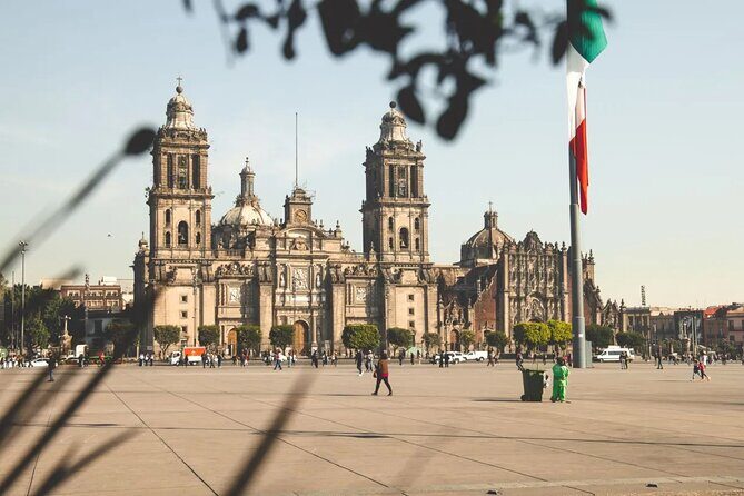 Mexico Citys downtown: history and secrets like never before - Introduction: A Walk Through Mexico City’s Hidden Gems