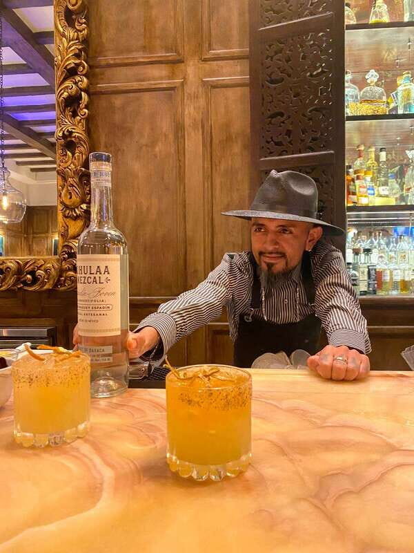 Mezcales tradicionales: Experiencia de Sabores con Historia - Key Points
